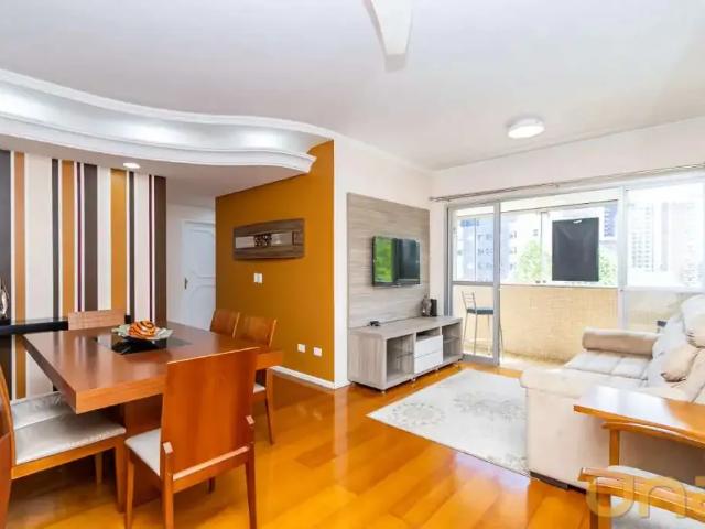 Apartamento para Venda em Curitiba/PR Bigorrilho 3 Quartos