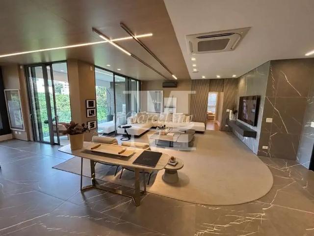 Apartamento para Venda em Curitiba/PR Ecoville 4 Quartos