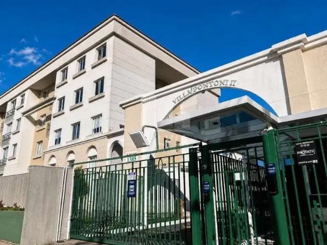 Apartamento para Venda em Curitiba/PR Novo Mundo 3 Quartos