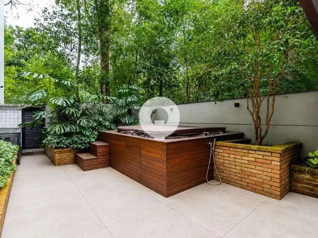 Apartamento para Venda em Curitiba/PR São Lourenço 4 Quartos