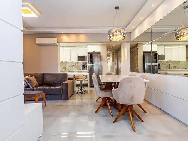 Apartamento para Venda em Curitiba/PR Seminário 2 Quartos