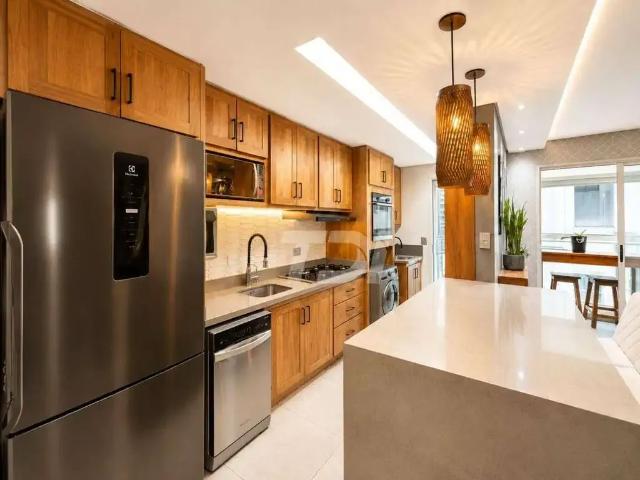 Apartamento para Venda em Curitiba/PR Portão 3 Quartos
