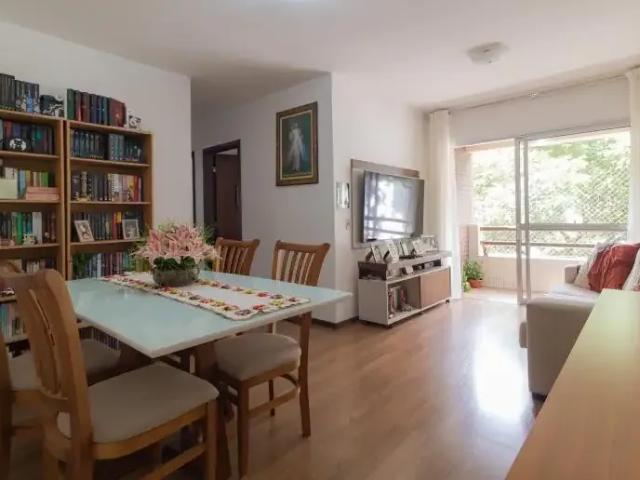 Apartamento para Venda em Curitiba/PR Portão 3 Quartos