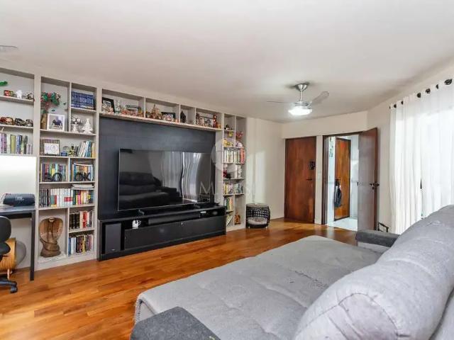 Apartamento para Venda em Curitiba/PR Portão 3 Quartos