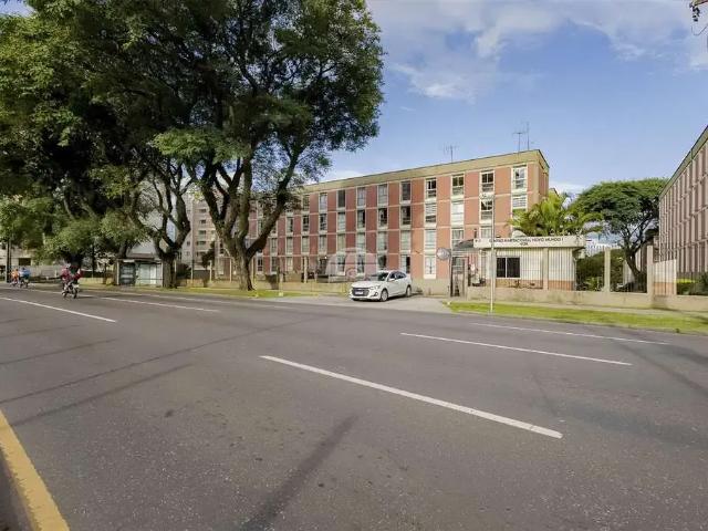 Apartamento para Venda em Curitiba/PR Portão 3 Quartos
