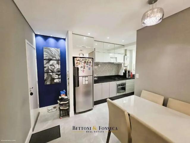 Apartamento para Venda em Curitiba/PR Tingui 2 Quartos