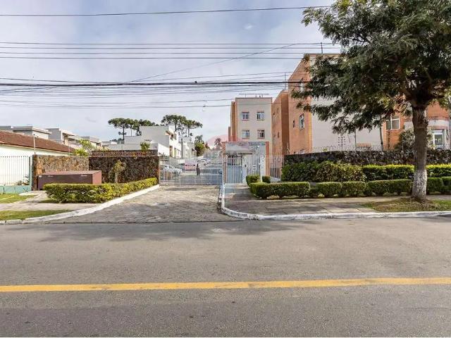Apartamento para Venda em Curitiba/PR Uberaba 3 Quartos
