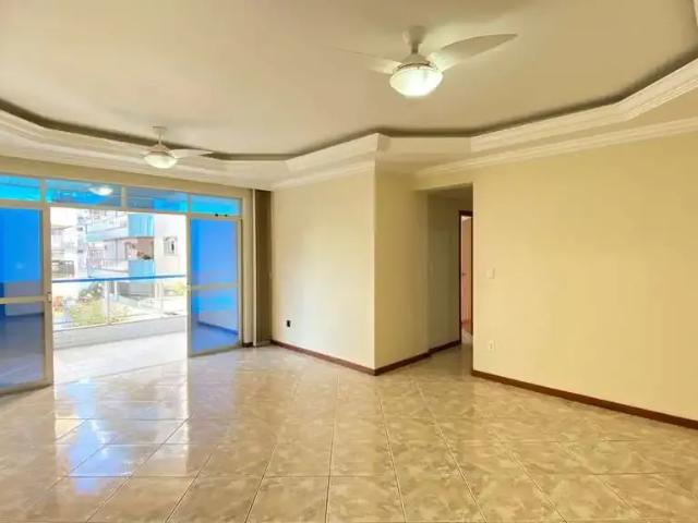 Apartamento para Venda em Cabo Frio/RJ Algodoal 3 Quartos