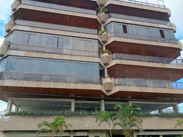 Apartamento para Venda em Cabo Frio/RJ Braga 3 Quartos