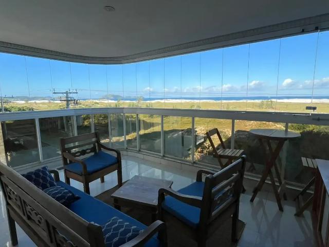 Apartamento para Venda em Cabo Frio/RJ Braga 3 Quartos