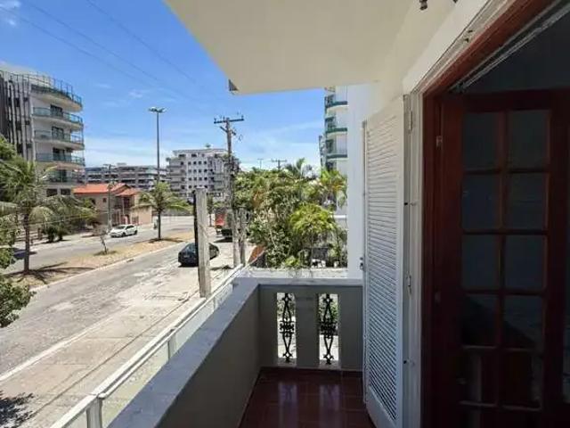 Apartamento para Venda em Cabo Frio/RJ Braga 3 Quartos