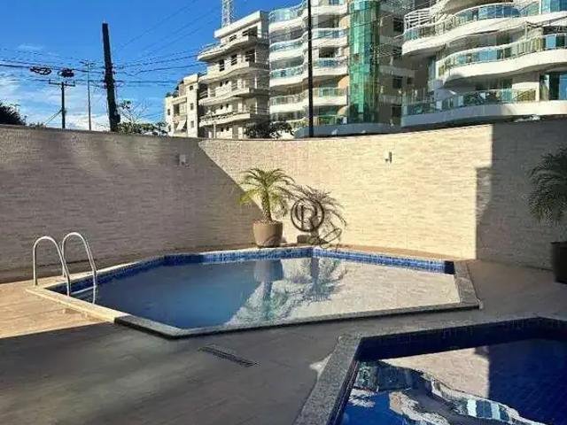 Apartamento para Venda em Cabo Frio/RJ Centro 4 Quartos