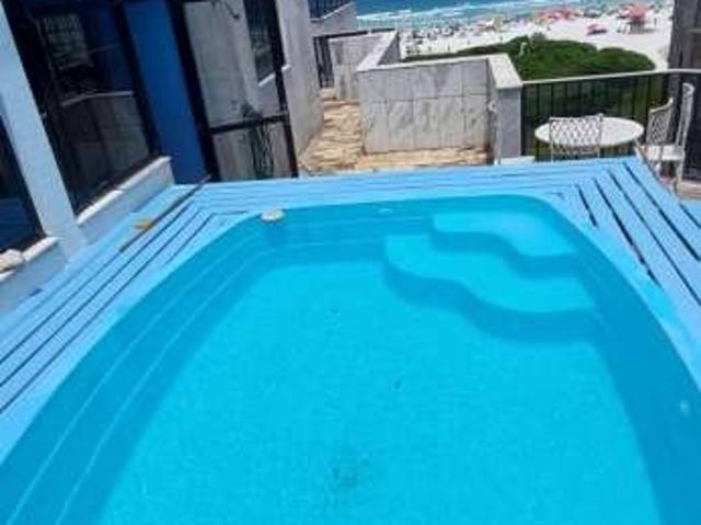 Apartamento para Venda em Cabo Frio/RJ Centro 6 Quartos