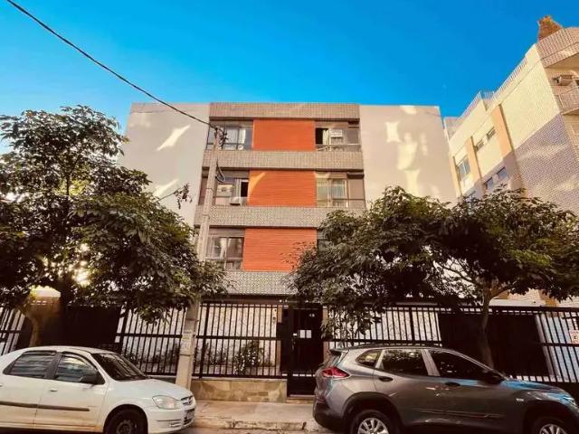 Apartamento para Venda em Cabo Frio/RJ Centro 2 Quartos