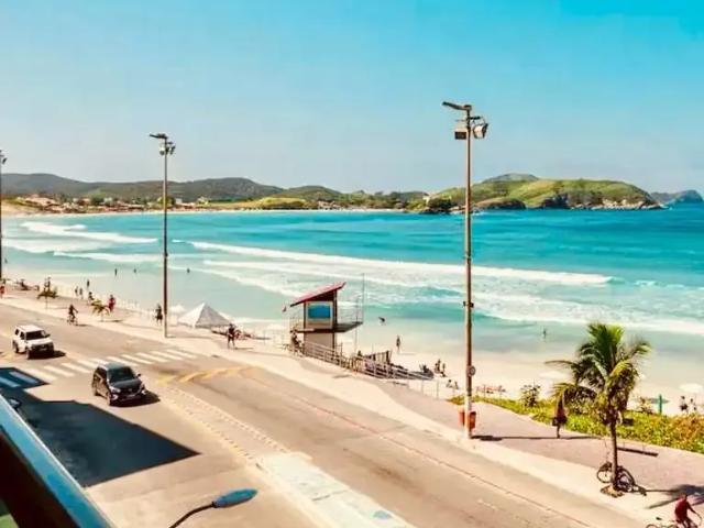 Apartamento para Venda em Cabo Frio/RJ Centro 2 Quartos