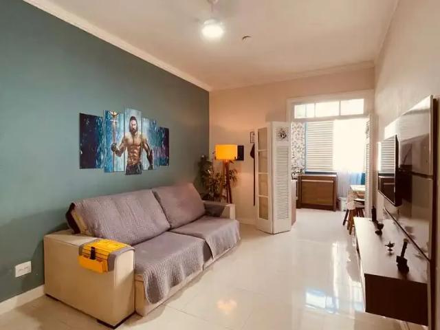 Apartamento para Venda em Cabo Frio/RJ Centro 2 Quartos