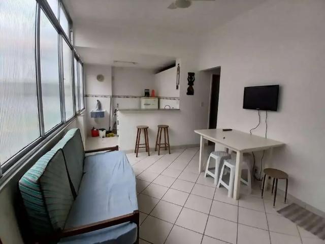 Apartamento para Venda em Cabo Frio/RJ Centro 2 Quartos