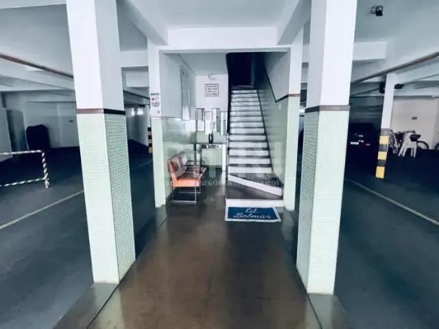 Apartamento para Venda em Cabo Frio/RJ Centro 2 Quartos