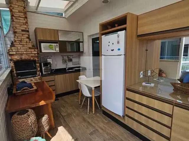 Apartamento para Venda em Cabo Frio/RJ Centro 3 Quartos