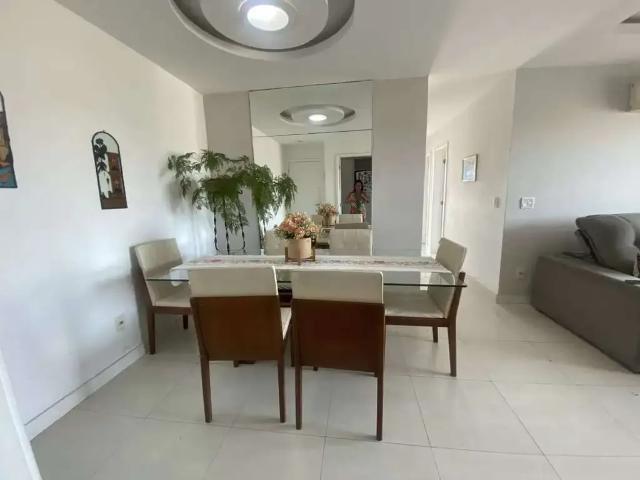 Apartamento para Venda em Cabo Frio/RJ Centro 3 Quartos