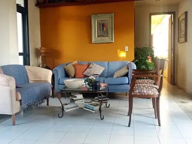 Apartamento para Venda em Cabo Frio/RJ Centro 3 Quartos