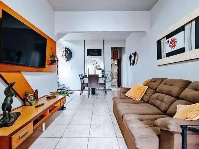 Apartamento para Venda em Cabo Frio/RJ Centro 3 Quartos