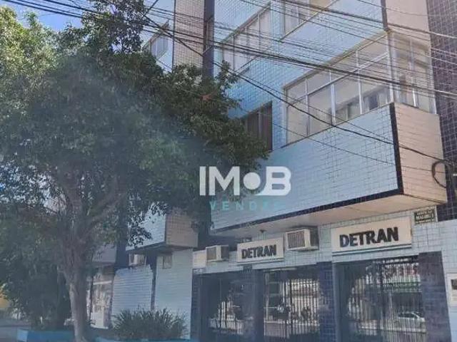 Apartamento para Venda em Cabo Frio/RJ Centro 3 Quartos