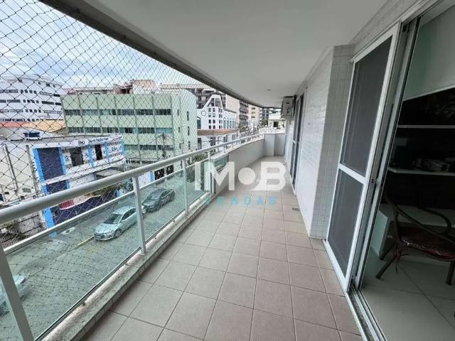 Apartamento para Venda em Cabo Frio/RJ Centro 3 Quartos