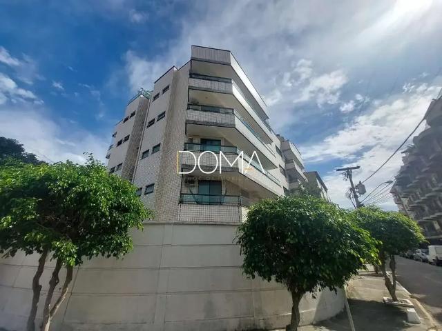 Apartamento para Venda em Cabo Frio/RJ Centro 3 Quartos