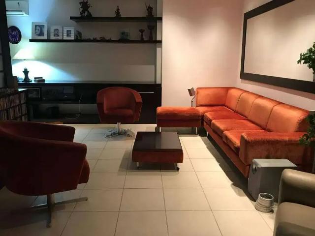 Apartamento para Venda em Cabo Frio/RJ Centro 3 Quartos