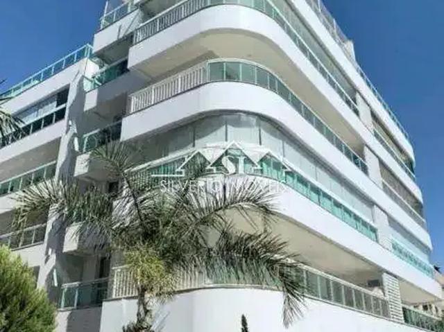 Apartamento para Venda em Cabo Frio/RJ Centro 3 Quartos