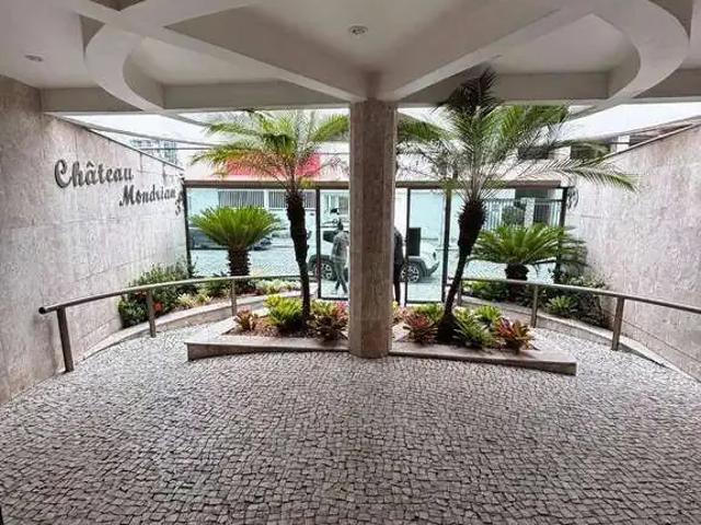 Apartamento para Venda em Cabo Frio/RJ Centro 3 Quartos