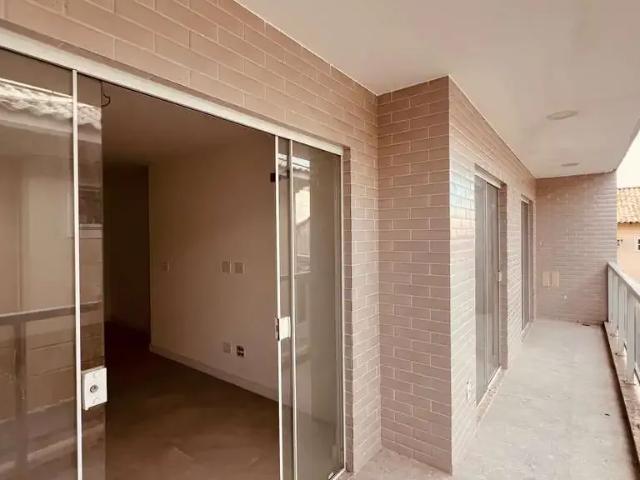 Apartamento para Venda em Cabo Frio/RJ Palmeiras 2 Quartos