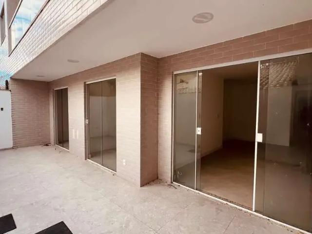 Apartamento para Venda em Cabo Frio/RJ Palmeiras 2 Quartos