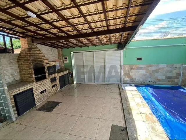 Apartamento para Venda em Cabo Frio/RJ Palmeiras 3 Quartos