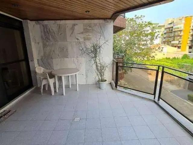 Apartamento para Venda em Cabo Frio/RJ Passagem 3 Quartos