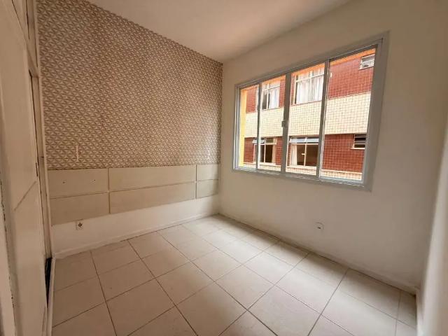Apartamento para Venda em Cabo Frio/RJ Praia do Forte 1 Quartos