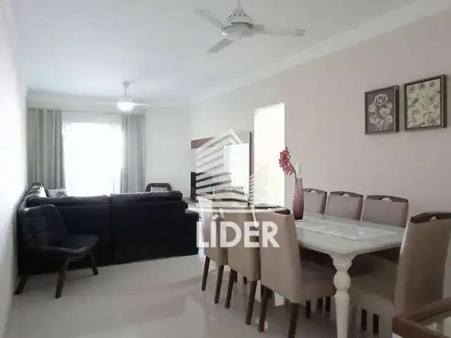 Apartamento para Venda em Cabo Frio/RJ Praia do Forte 3 Quartos