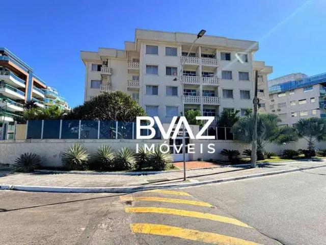 Apartamento para Venda em Cabo Frio/RJ Praia do Forte 3 Quartos