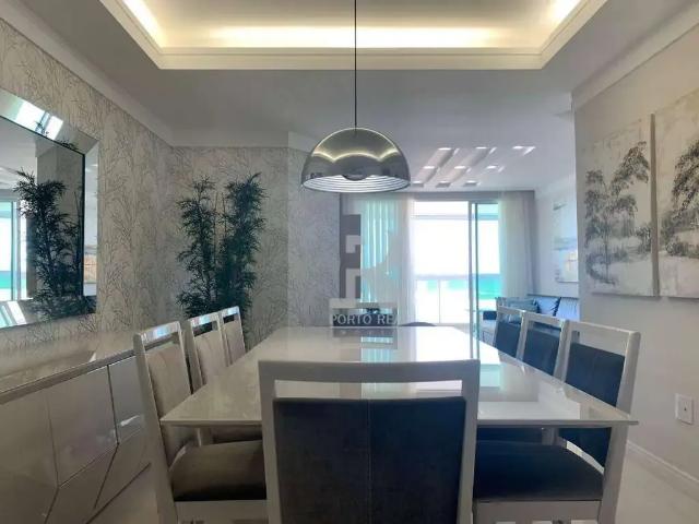Apartamento para Venda em Cabo Frio/RJ Praia do Forte 3 Quartos