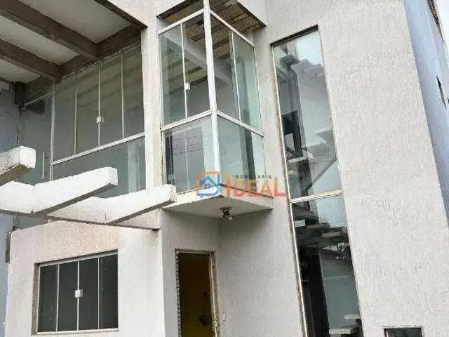 Apartamento para Venda em Cabo Frio/RJ Unamar 3 Quartos