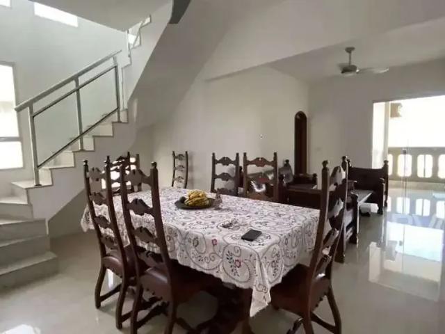 Apartamento para Venda em Cabo Frio/RJ Vila Nova 4 Quartos