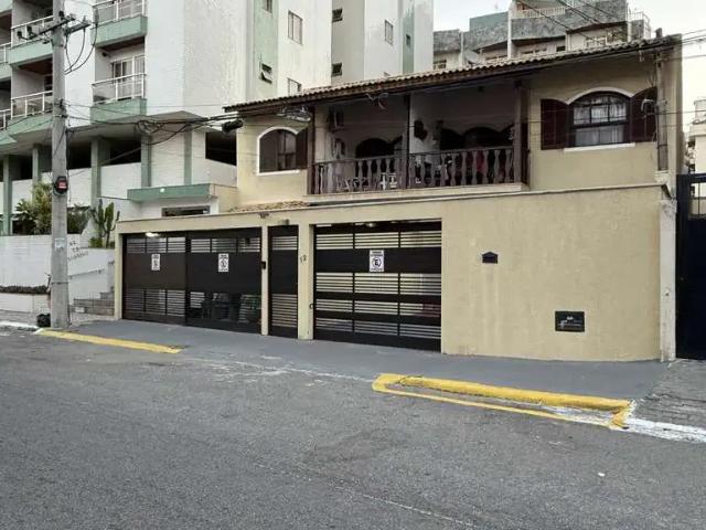Apartamento para Venda em Cabo Frio/RJ Vila Nova 2 Quartos