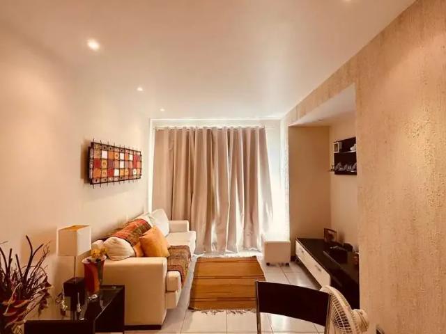 Apartamento para Venda em Cabo Frio/RJ Vila Nova 2 Quartos