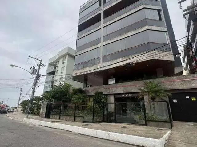 Apartamento para Venda em Cabo Frio/RJ Vila Nova 3 Quartos