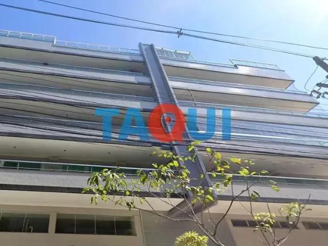 Apartamento para Venda em Cabo Frio/RJ Vila Nova 3 Quartos