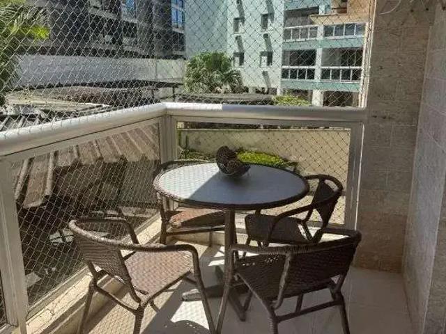 Apartamento para Venda em Cabo Frio/RJ Vila Nova 3 Quartos