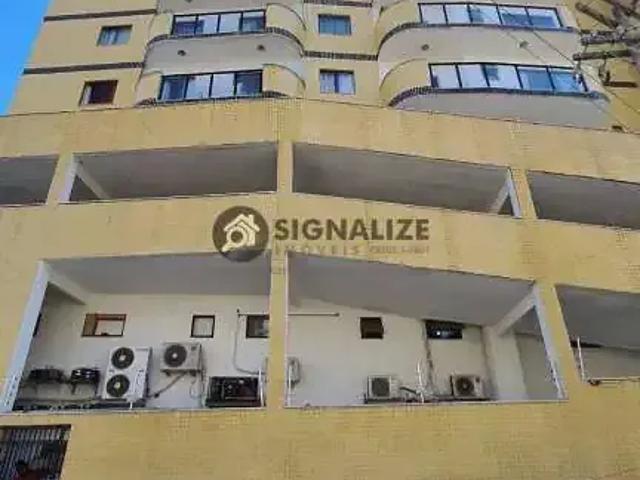 Apartamento para Venda em Cabo Frio/RJ Vila Nova 3 Quartos