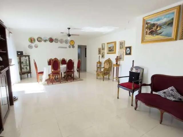 Apartamento para Venda em Cabo Frio/RJ Vila Nova 3 Quartos