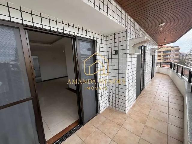 Apartamento para Venda em Cabo Frio/RJ Vila Nova 3 Quartos